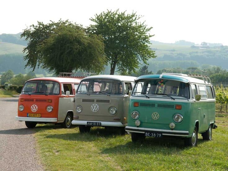 13 Spectacular Retro Campers, RVs, Motorhomes, & Crazy Conversions ...