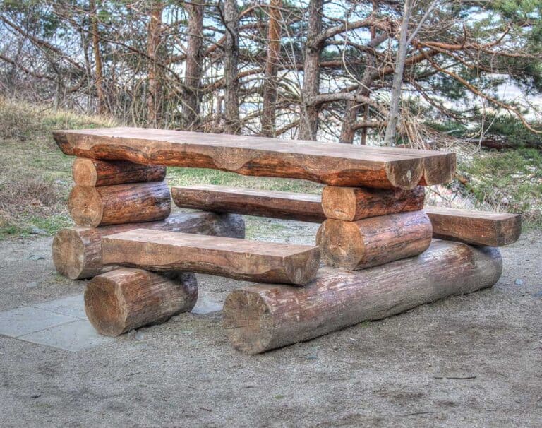 10 Gorgeously Rustic Log Tables You'll Want For Your Cabin - Off Grid World