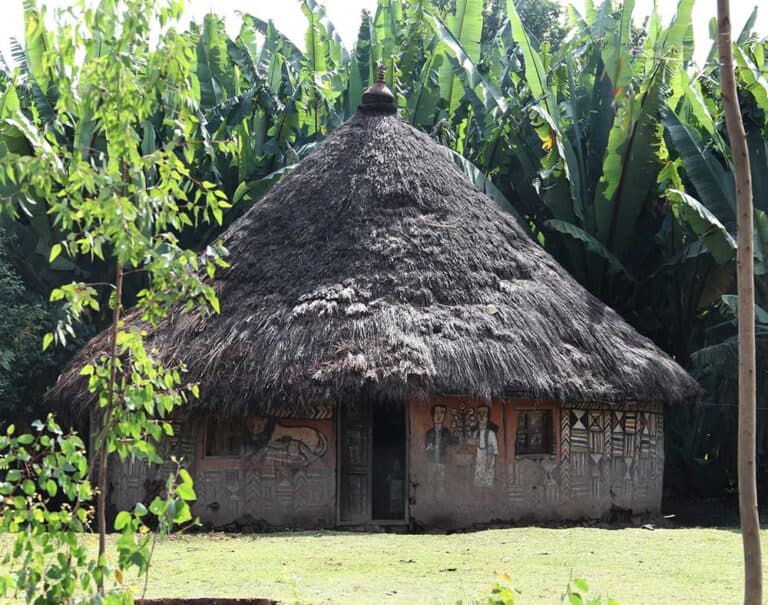 6 Beautiful Natural Built Homes - Off Grid World