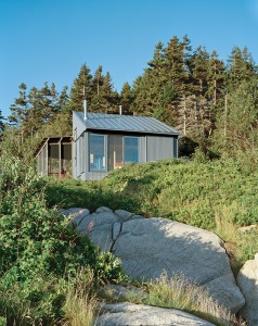 Tiny Maine Cottage is Completely Self-Sustainable - Off Grid World