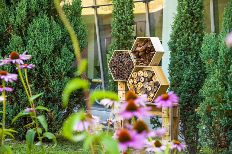 27 Incredibly Beautiful Bee Hotels (And Why You Should Build One) - Off ...