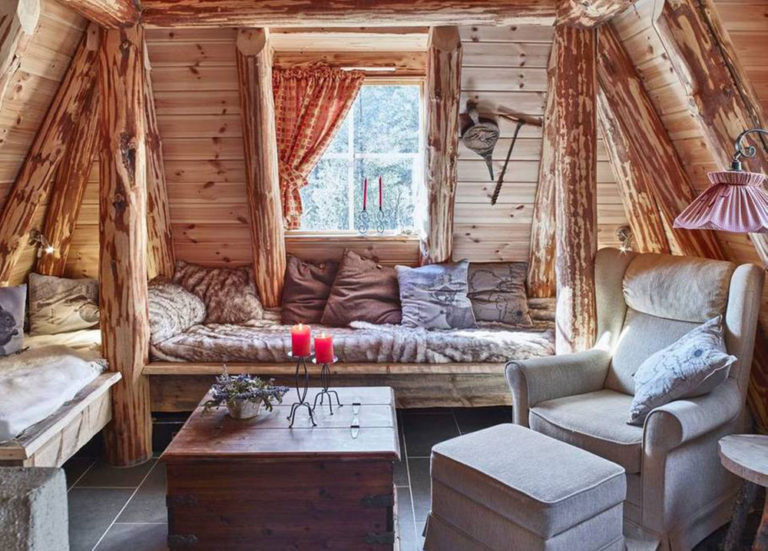 A Unique Hobbit Tiny Cabin in Norway - Off Grid World
