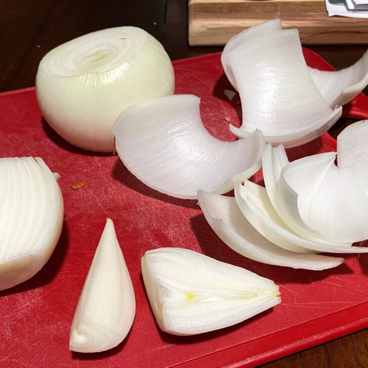 Dehydrating Onions: A Comprehensive Guide - Off Grid World