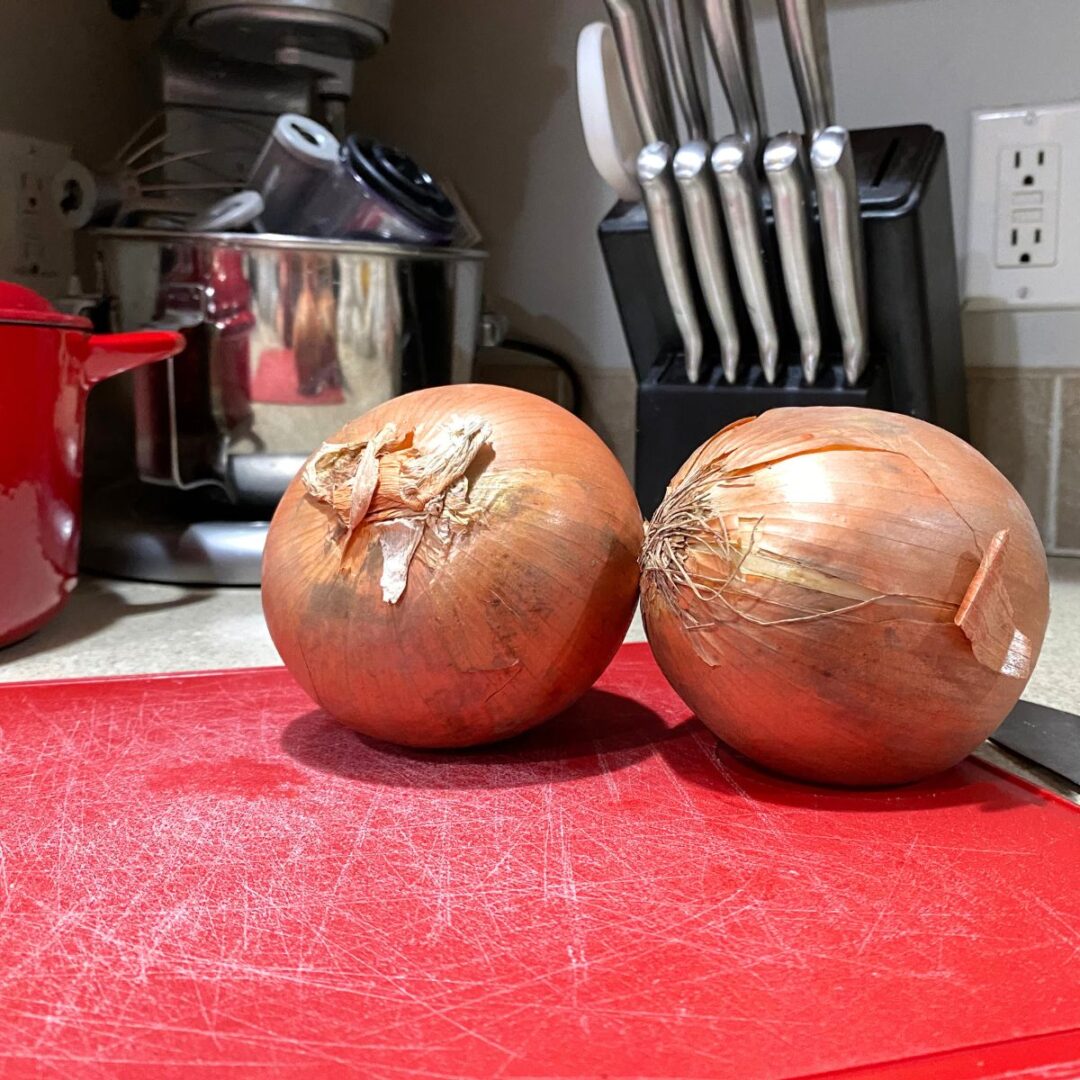 Dehydrating Onions: A Comprehensive Guide - Off Grid World